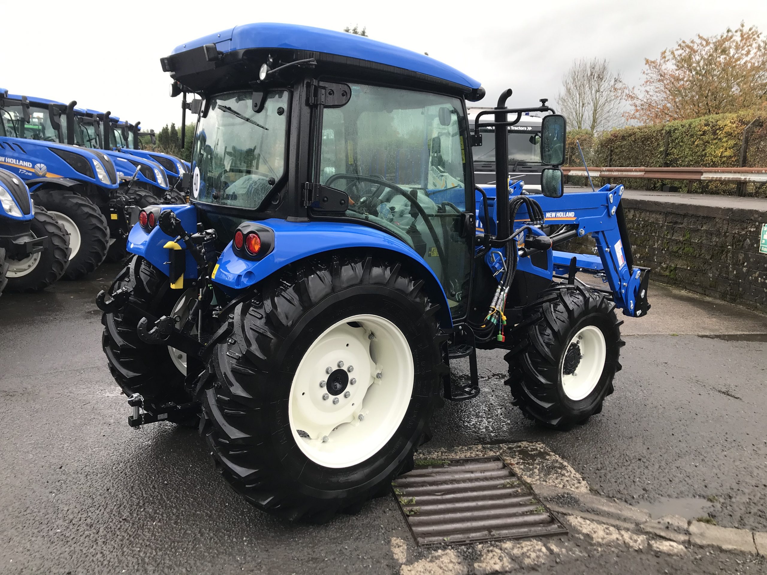 New Holland T4.75S with 555LU Loader - Townson Tractors
