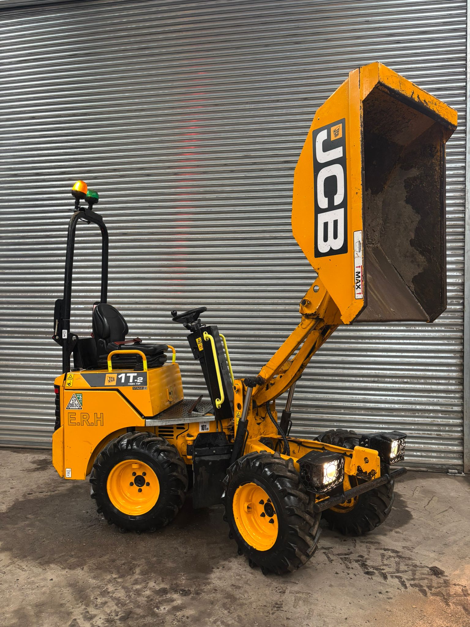 JCB 1T-2 Hi Tip Dumper - Townson Tractors